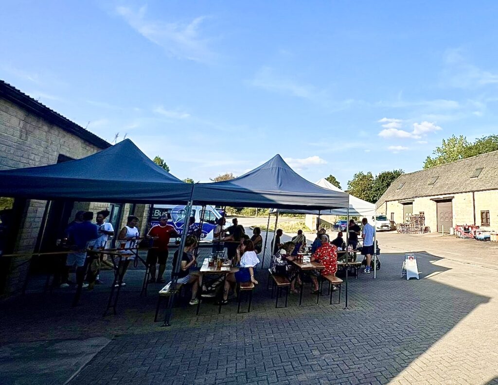 Pub Natter – Timothy Ives